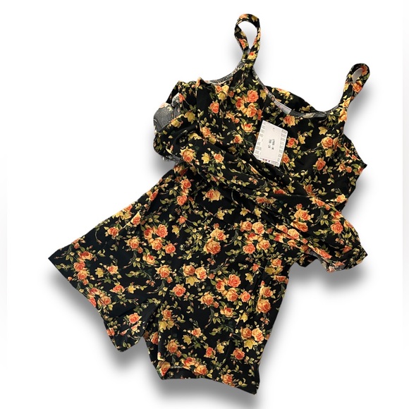 LuLaRoe | Pants & Jumpsuits | Lularoe Lynn Romper Dress | Poshmark